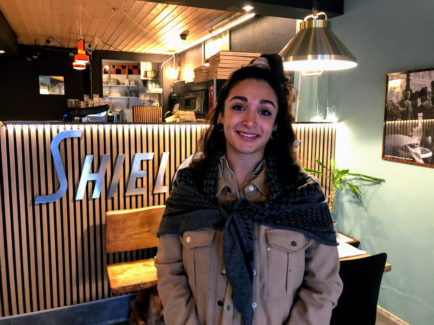 Tæt på Shiela Pour - Byens Nyt