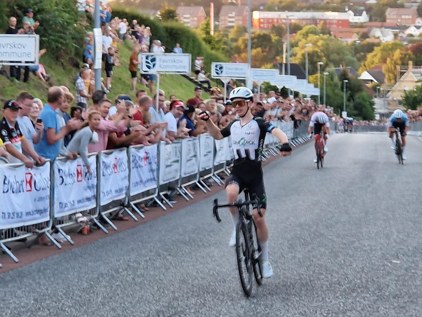 Hadsten Gade Grand Prix har flot lokal opbakning - Byens Nyt